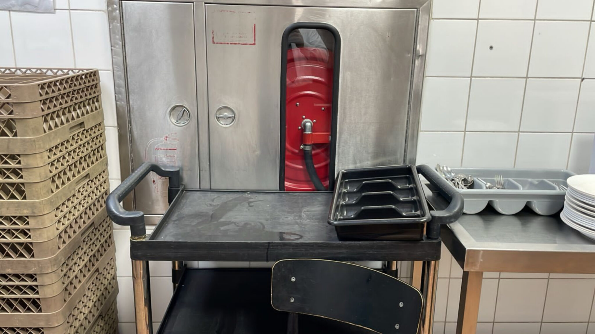 Fire Extinguishers in the Kitchen: Small Tools with Life-Saving Power ...